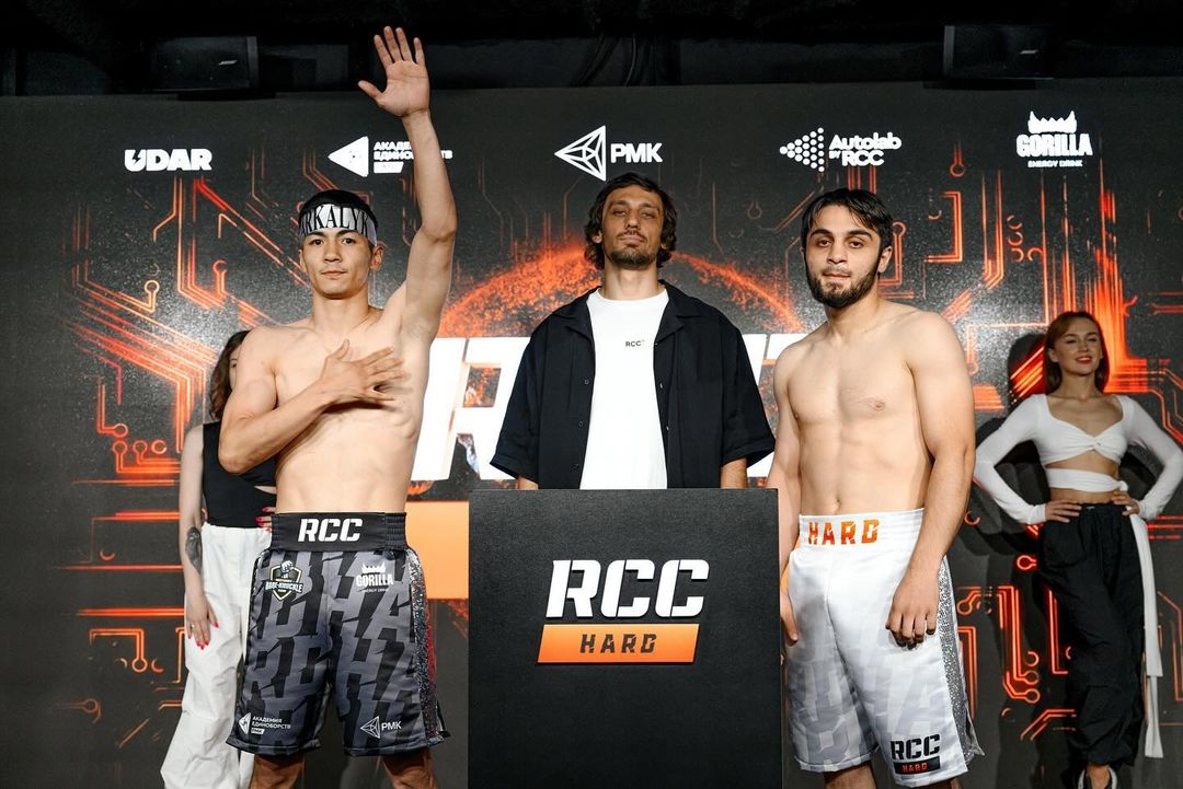 Казахский Тор уничтожил чемпиона кулачных боев на RCC Hard 8